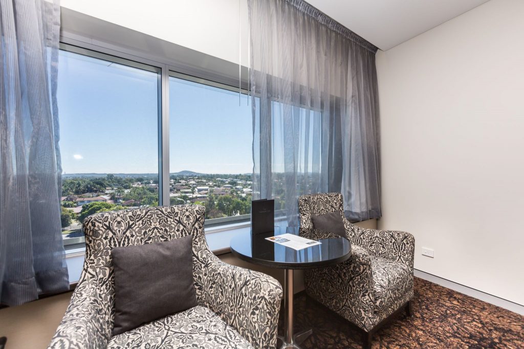 Brisbane Accommodation & Hotel Suites - The Calamvale Hotel